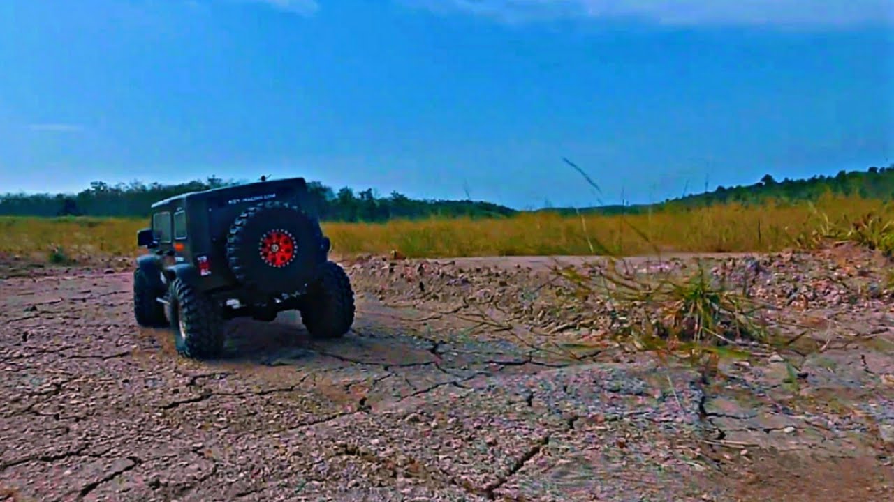RC crawler 1/10 | Crazy Driver Rockcrawling 4x4 Offroad Action | Best ...