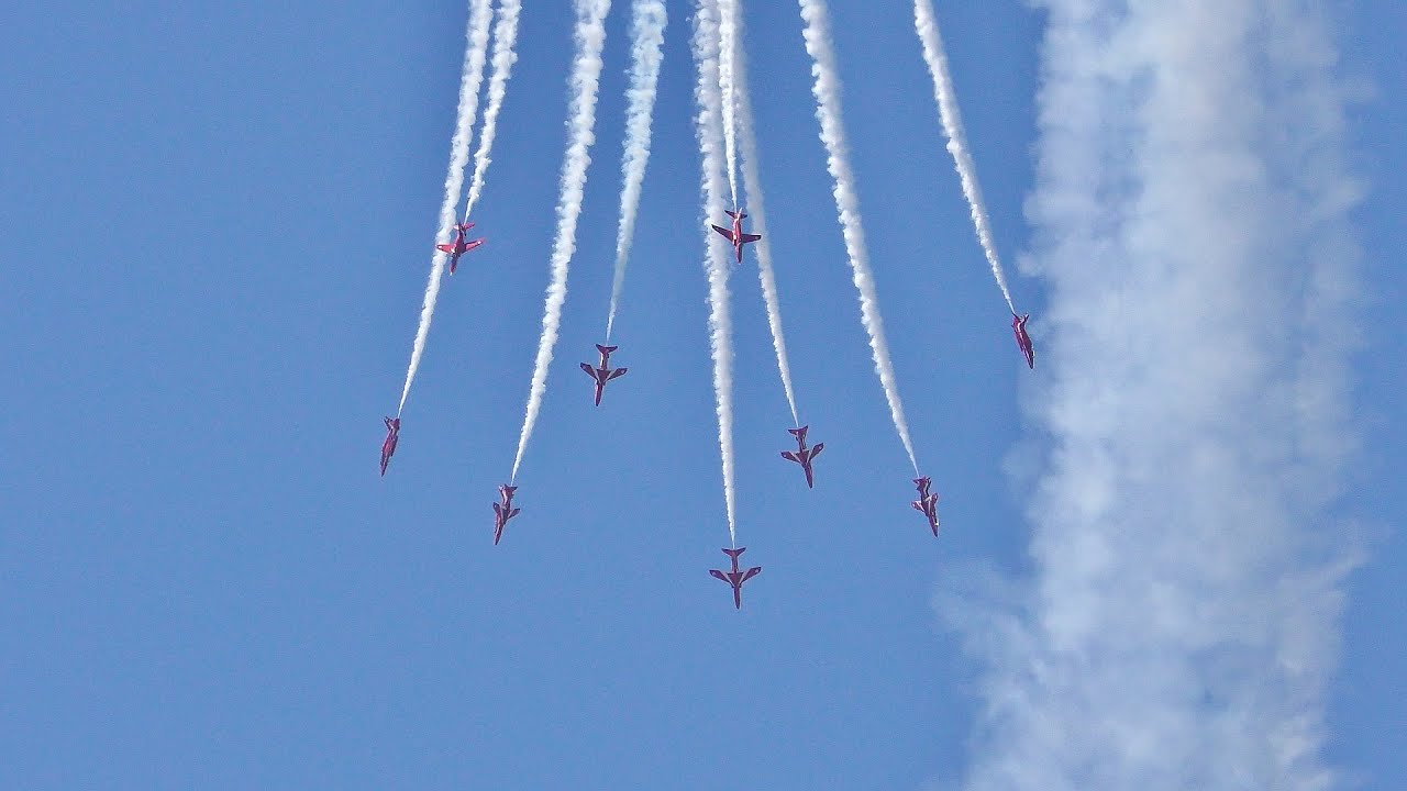 [4K] RAF Red Arrows Display Team Visit Prestwick Airport June 2021 ...
