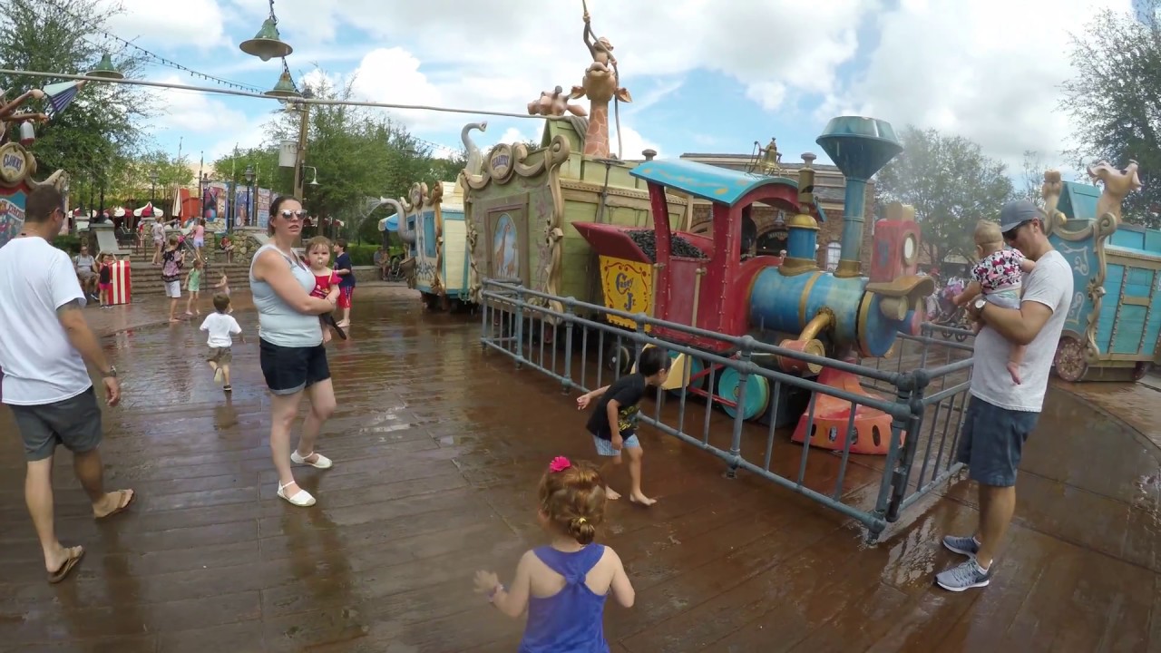 Casey Jr. Splash 'N' Soak Station at the Magic Kingdom - YouTube