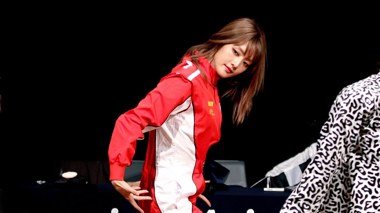 240816 (여자)아이들 팬사인회 REVENGE 리벤지 민니 MINNIE 직캠 - YouTube