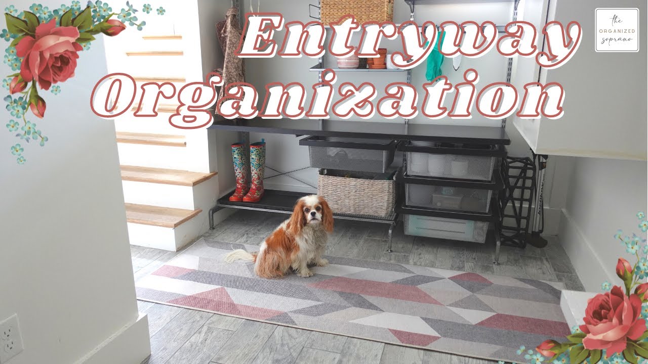 How To Keep A Clean, Clutter-Free Entryway 🏡 - YouTube