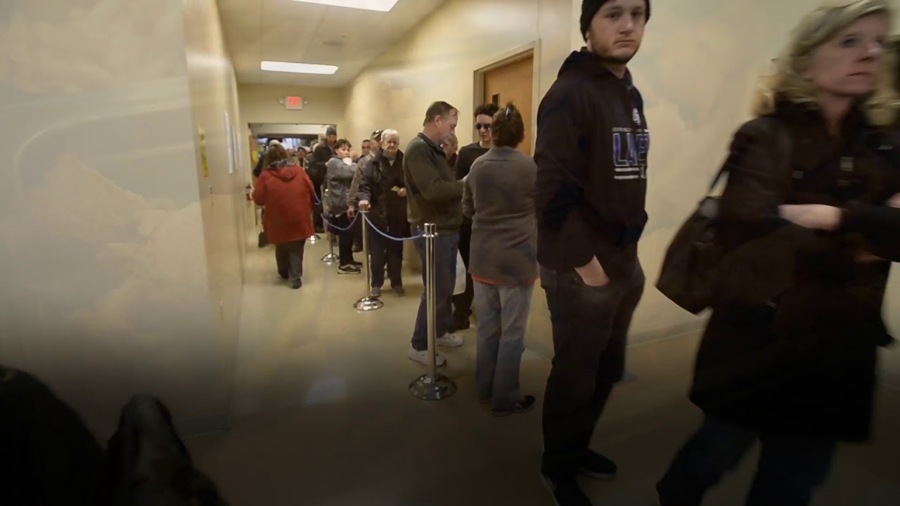 Our Lady of Fatima fish fry serves 1,200 pounds of fish - YouTube