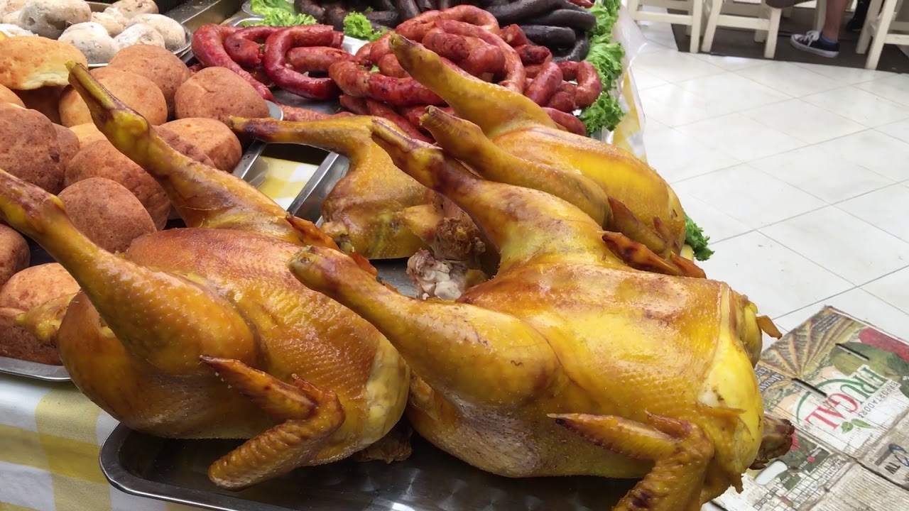 Comida Típica colombiana en Cerro de Monserrate, Bogotá, Colombia 🇨🇴 ...