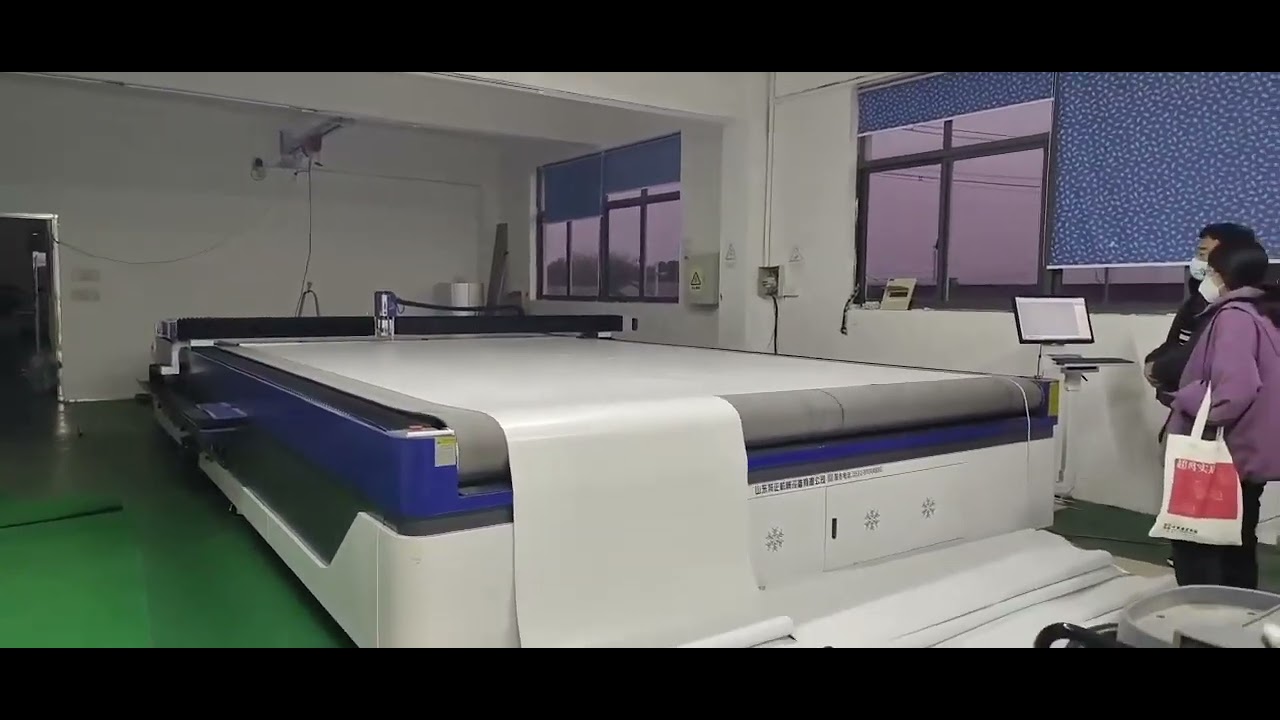 Bangzheng PVC tarpaulin cutting - YouTube