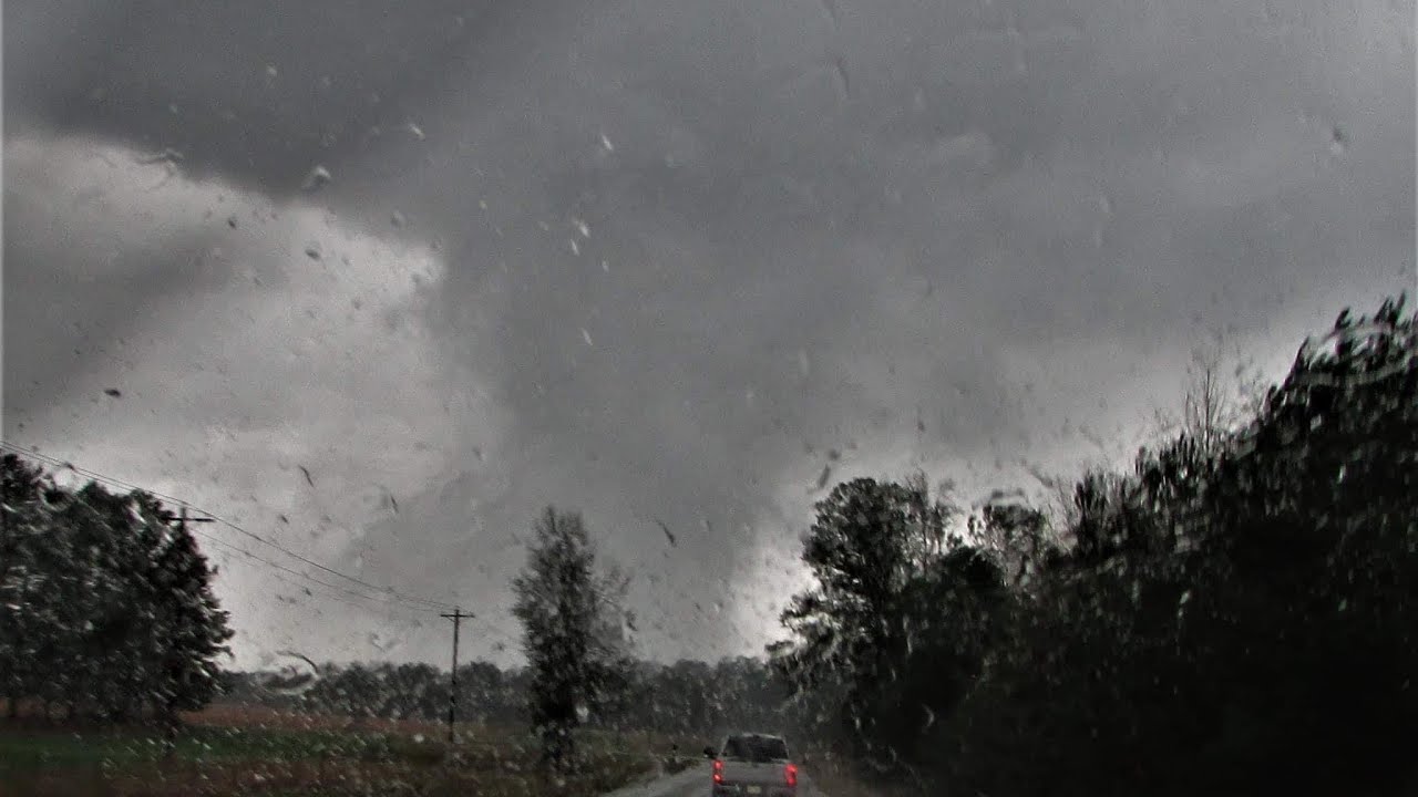 Dixie Alley Storm Chasing! - YouTube