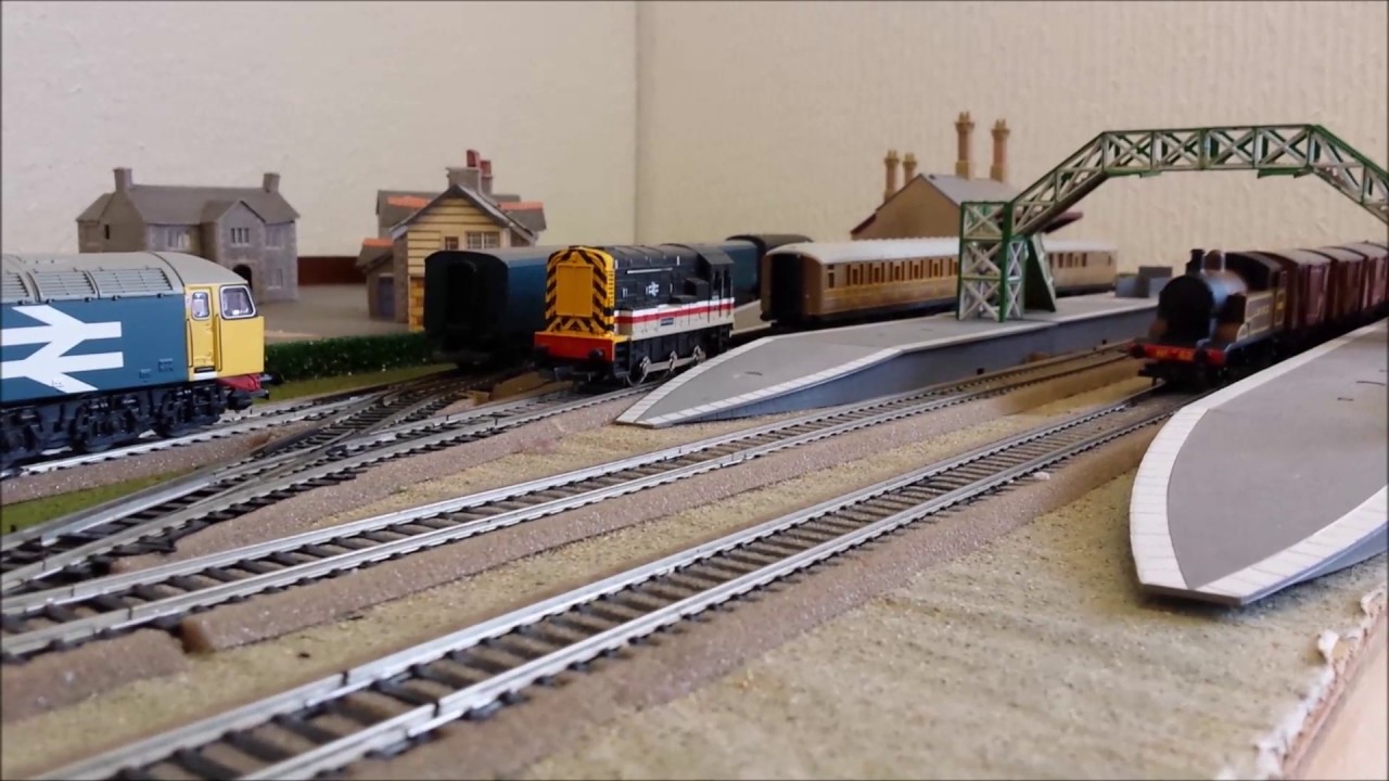 Hornby R2941 LBSC 0-4-0T 629 in LBSC brown livery H33951 - YouTube