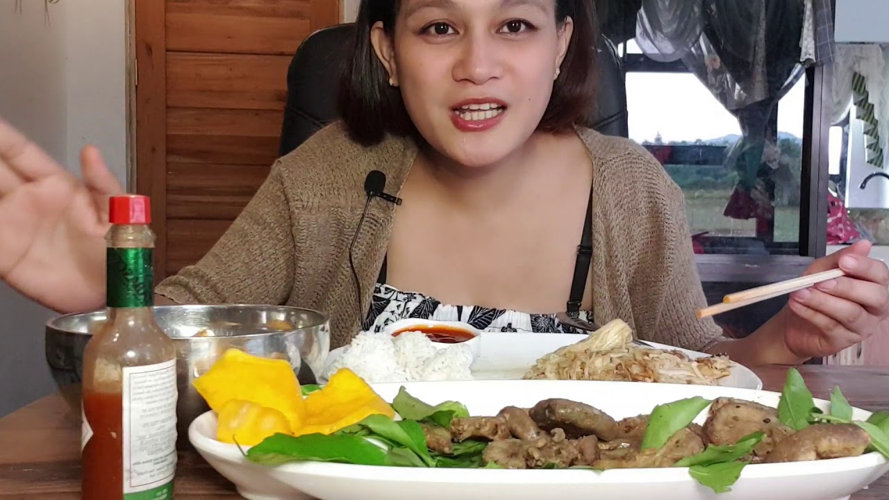 Cow's intestine, inuki mushroom, buttered potatoes and papaya 🤤😋 - YouTube