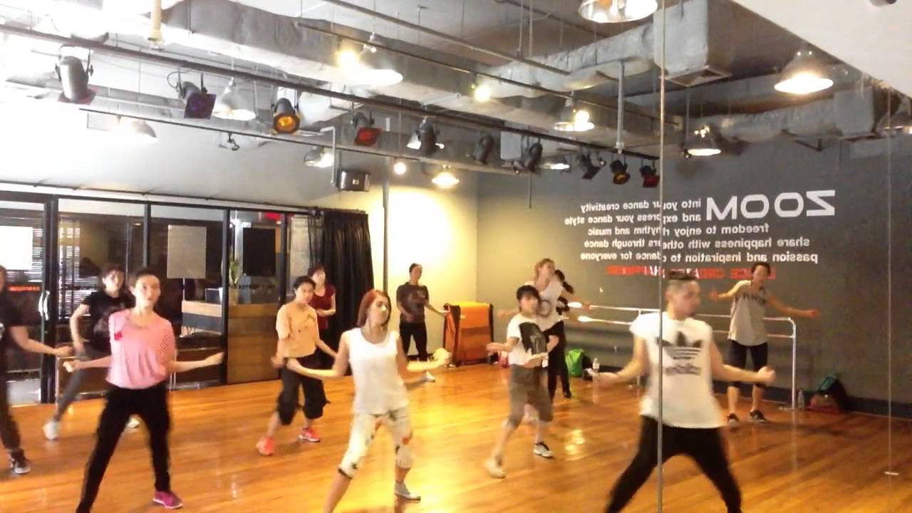 Studio Zoom Half Choreo - YouTube