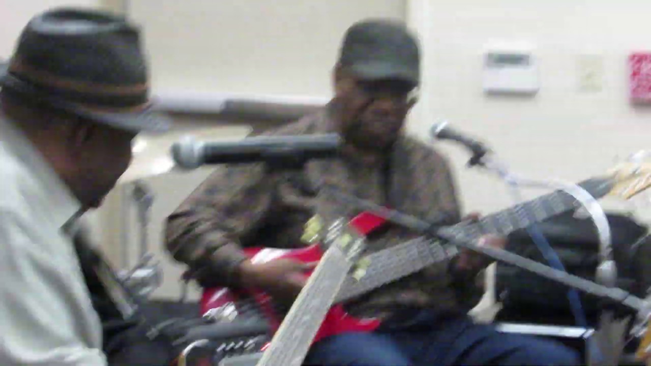 BLUES SCHOOL 2020 Joey Gilmore Trio - Bass Guitar Solo - YouTube