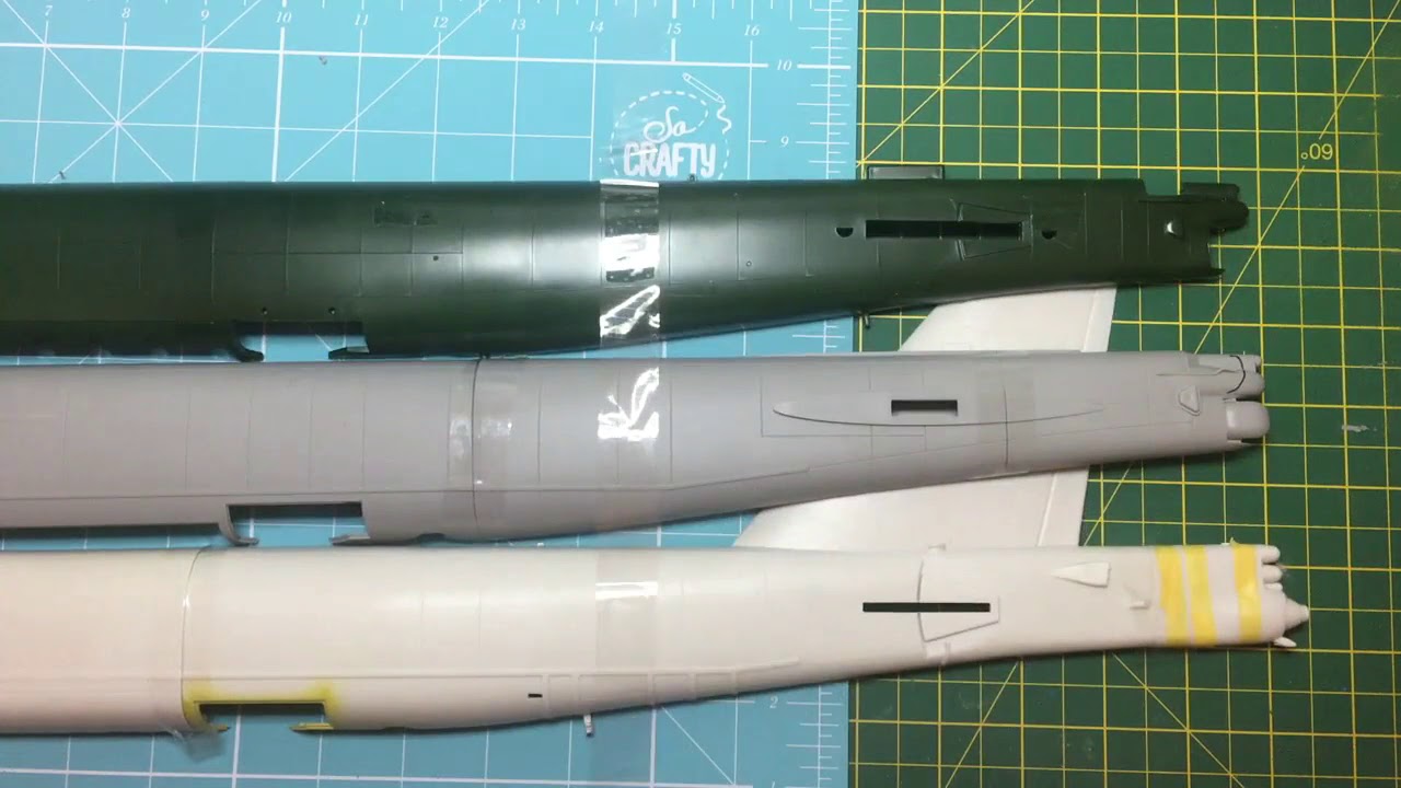 Buffing up on the Buff. A look at 3 1/72 B-52 kits from AMT/Italeri ...