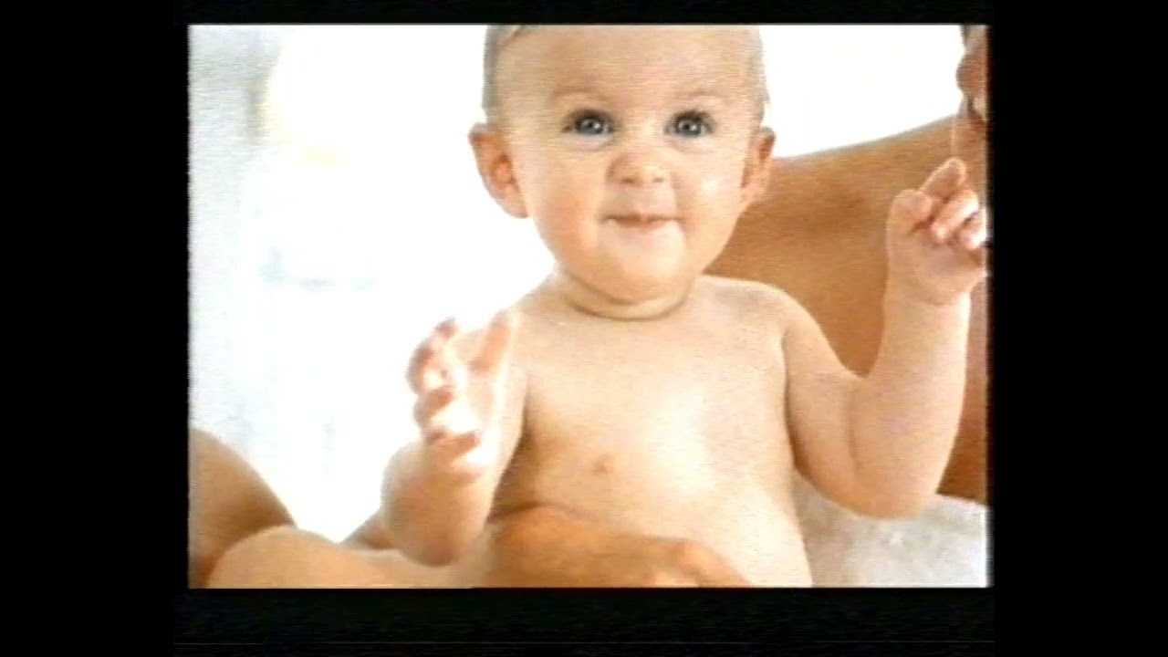 Commercial: Johnson's baby oil gel - YouTube