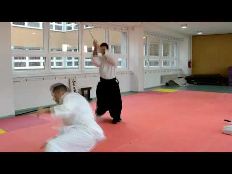 Aikido Jigoku Dojo Praha - Jyujigarami Henka waza