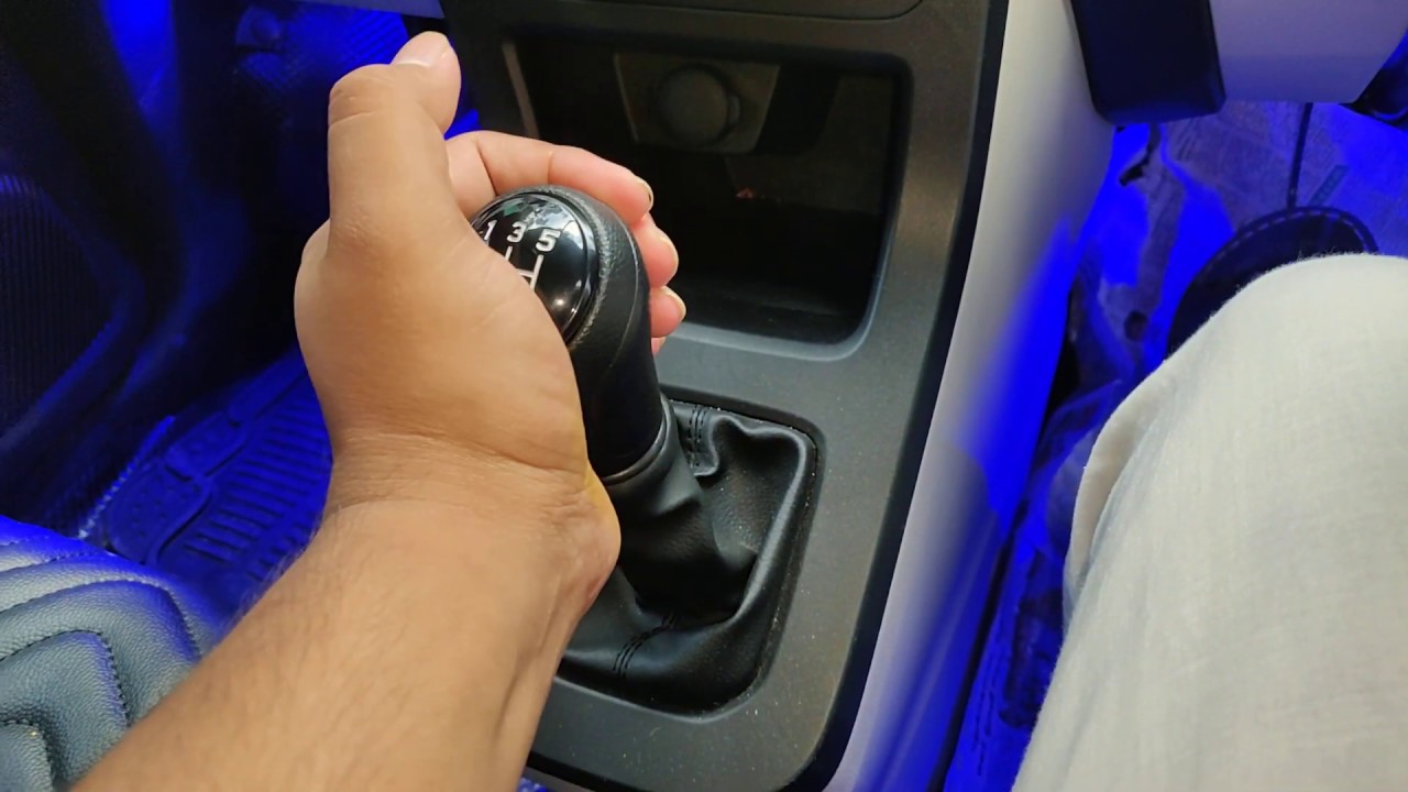 Smooth Gear Shifting For Beginners -TAMIL TIPS-CarDriving School Lesson ...