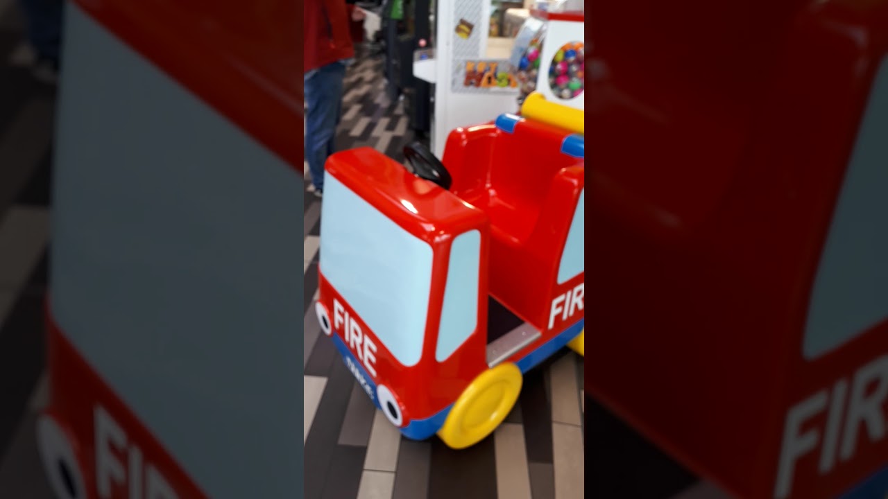 Jolly Roger Jollytown Fire Engine Kiddie Ride - YouTube