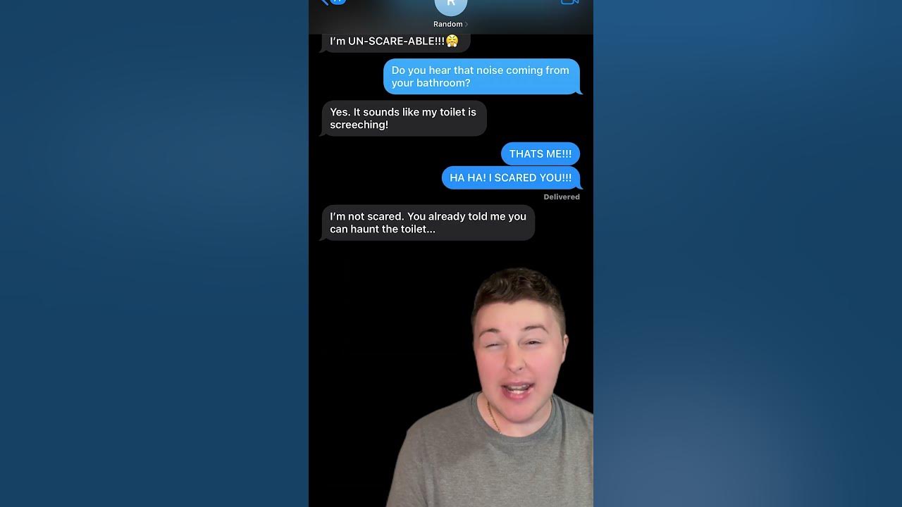 HALLOWEEN TEXT PRANK!!!🎃👻 *Texting Random Numbers!* #halloween #shorts ...