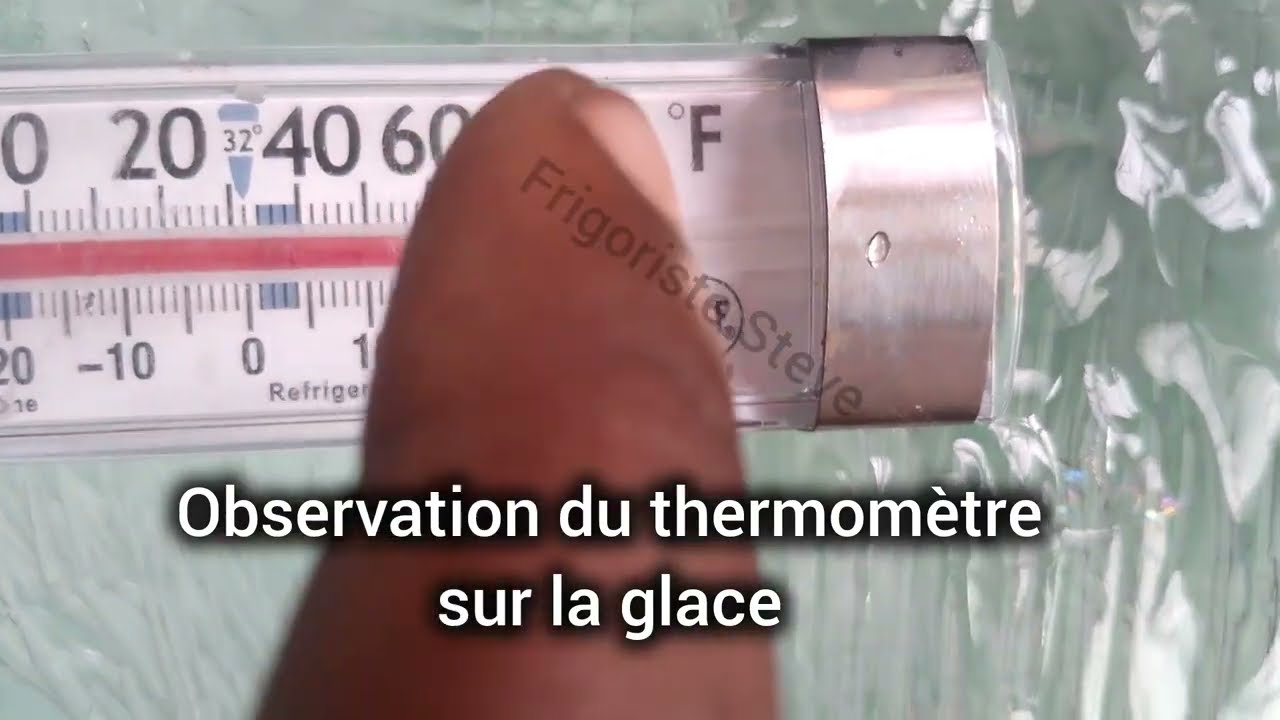 petite démonstration d'un thermomètre avec la glace Pour contrôler la ...