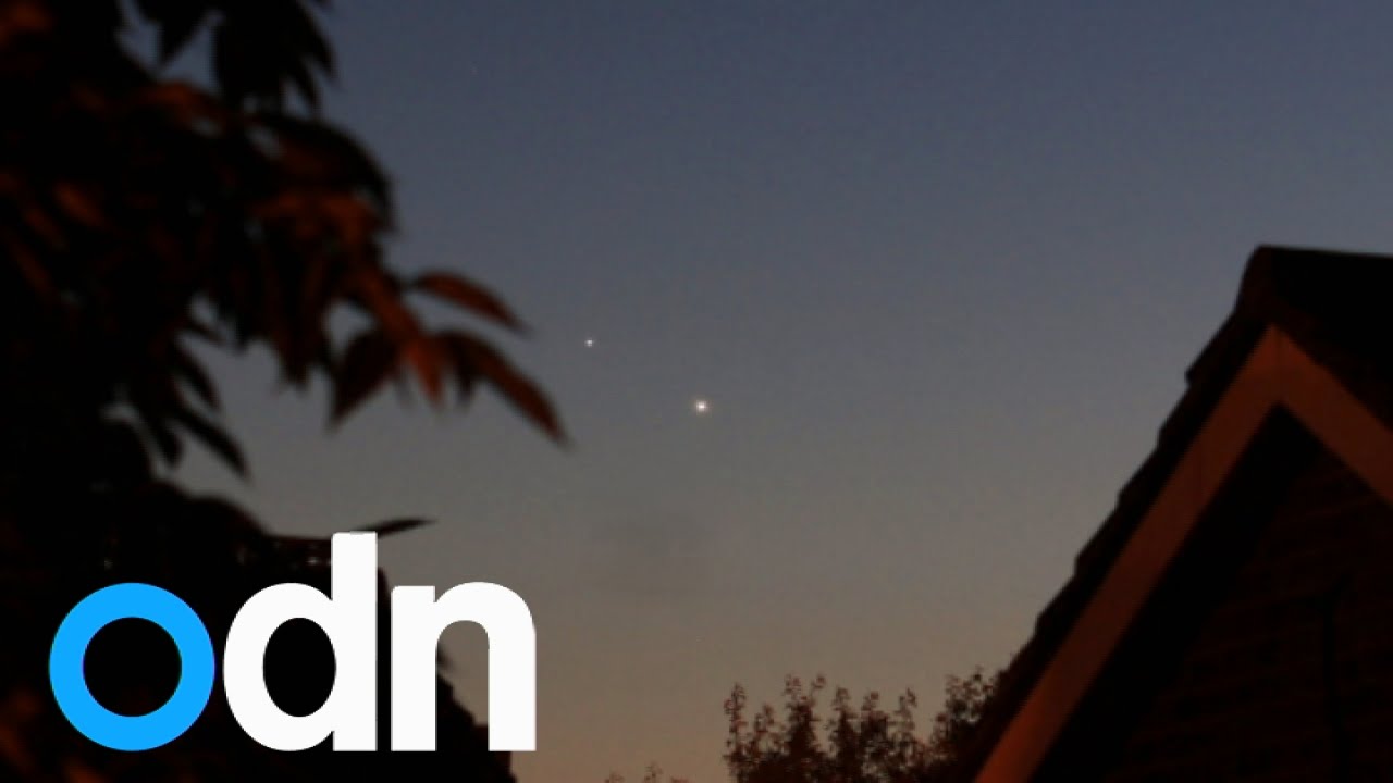Venus and Jupiter 'collide' in spectacular illusion - YouTube