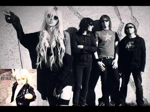 The Pretty Reckless - Light Me Up (Album Preview) - YouTube