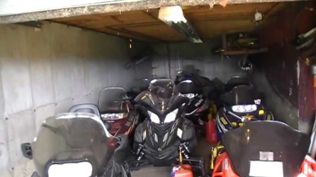 10 Snowmobile Cold Start part1 - YouTube