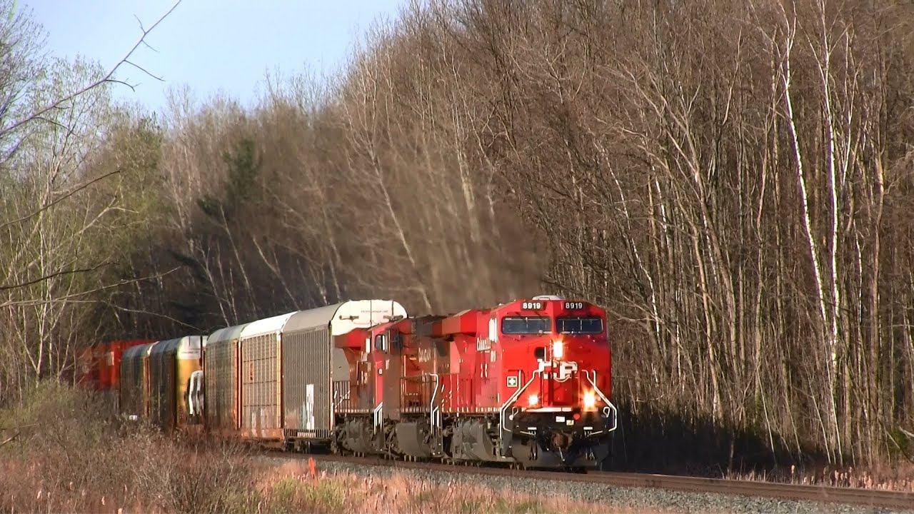 CP 8919 at Minesing (27MAR2012) - YouTube