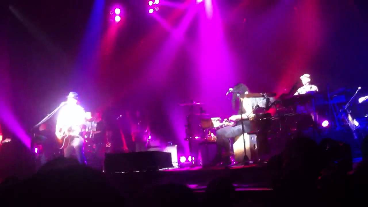 Jason Mraz - The Remedy (live in Zürich) - YouTube