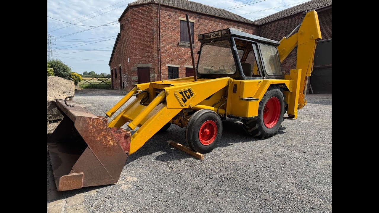 1972 JCB 3c Backhoe Loader | No VAT on Hammer 5357/1 - YouTube