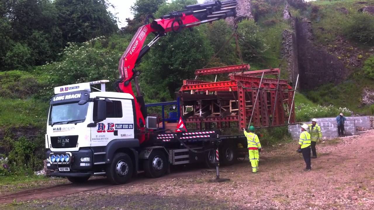 HIAB Lifting Aaron Bute's Bridge in Blaenavon - YouTube