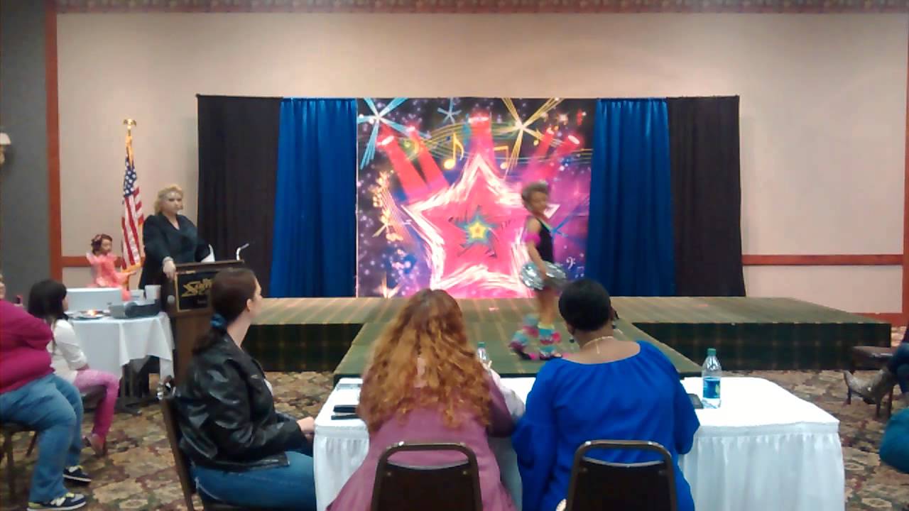 JoJo's OOC pageant routine - YouTube