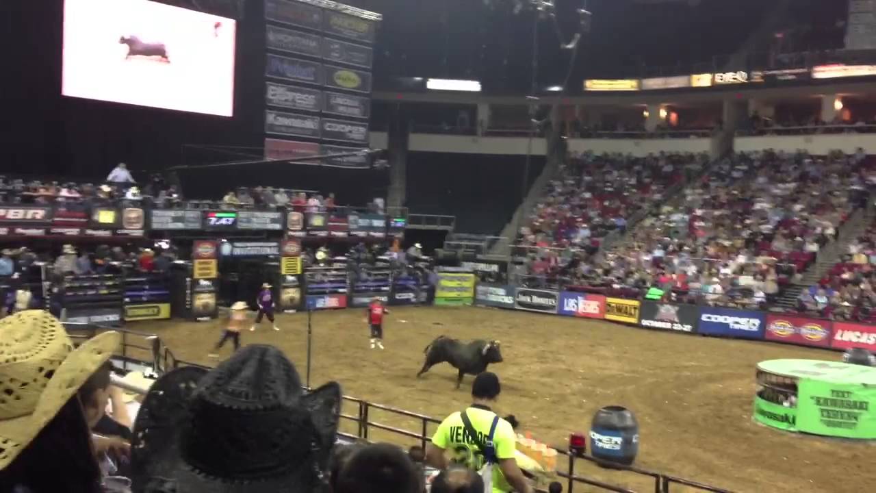 Ben Jones (PBR Fresno California March 16th 2013) - YouTube