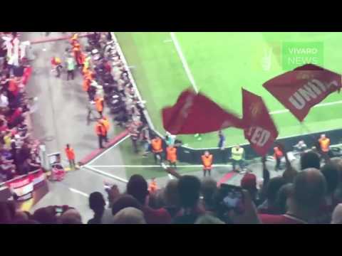 How Henrikh Mkhitaryan gets Armenian flag to celebrate his first European Trophy