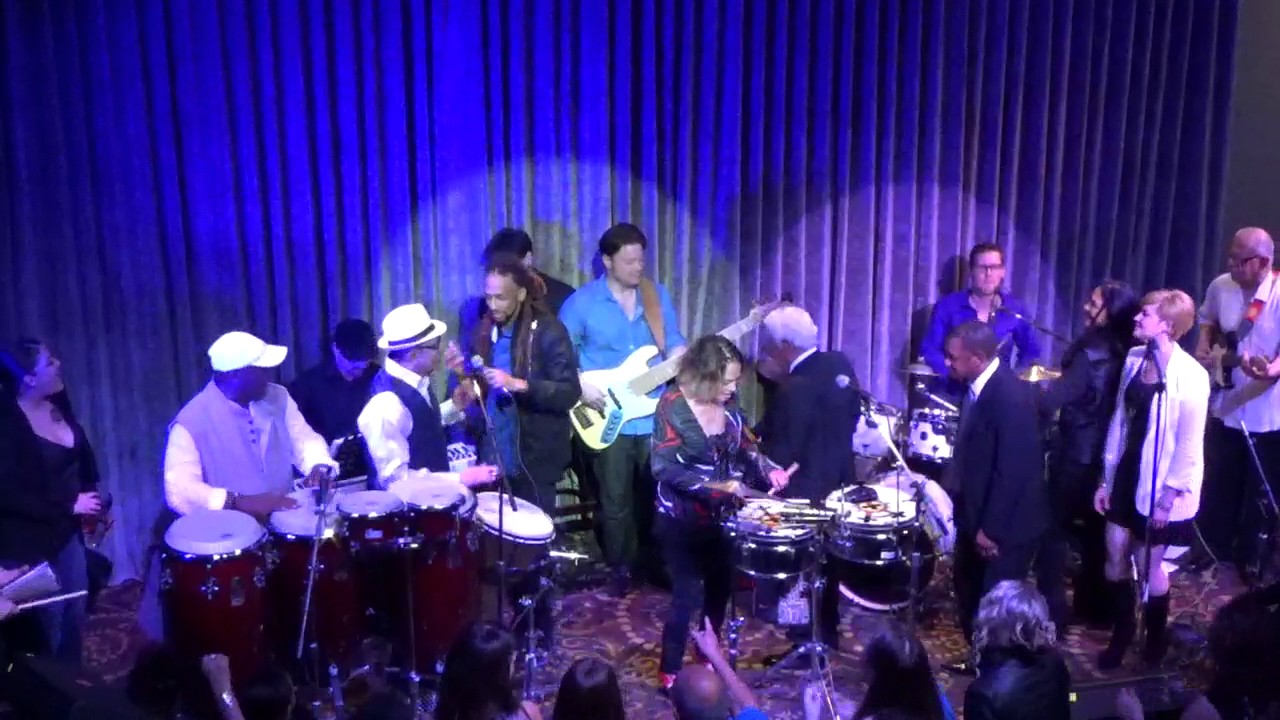 Juan Escovedo, Pete Escovedo and Ray Obiedo - YouTube