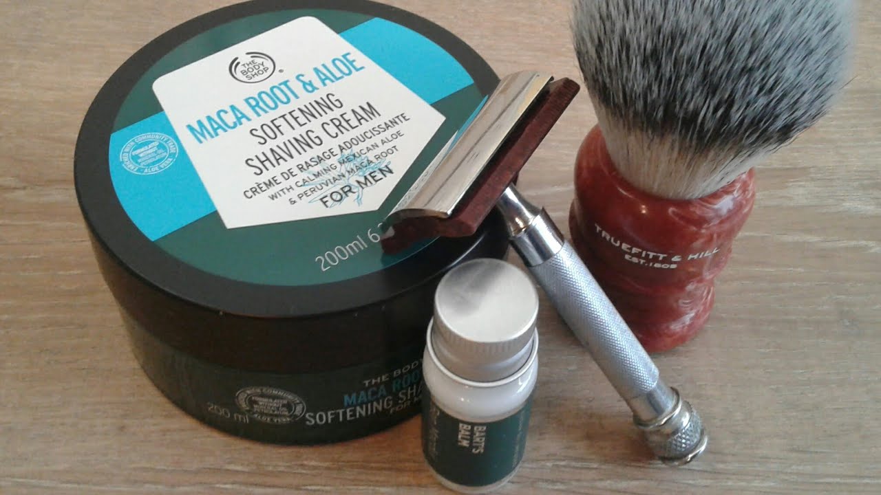 Shaving: An Amazing Shave with a Vintage British Razor. - YouTube