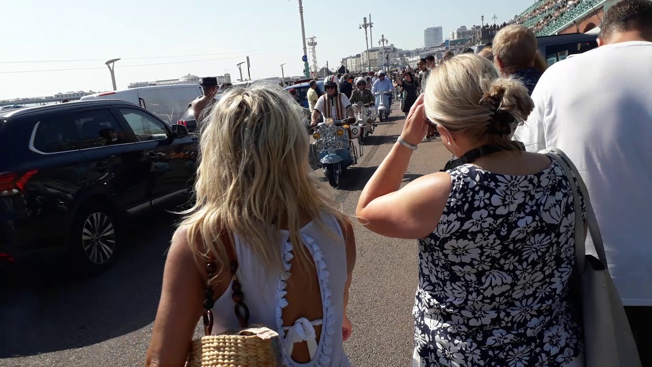 Brighton 2019 mods ride out - YouTube
