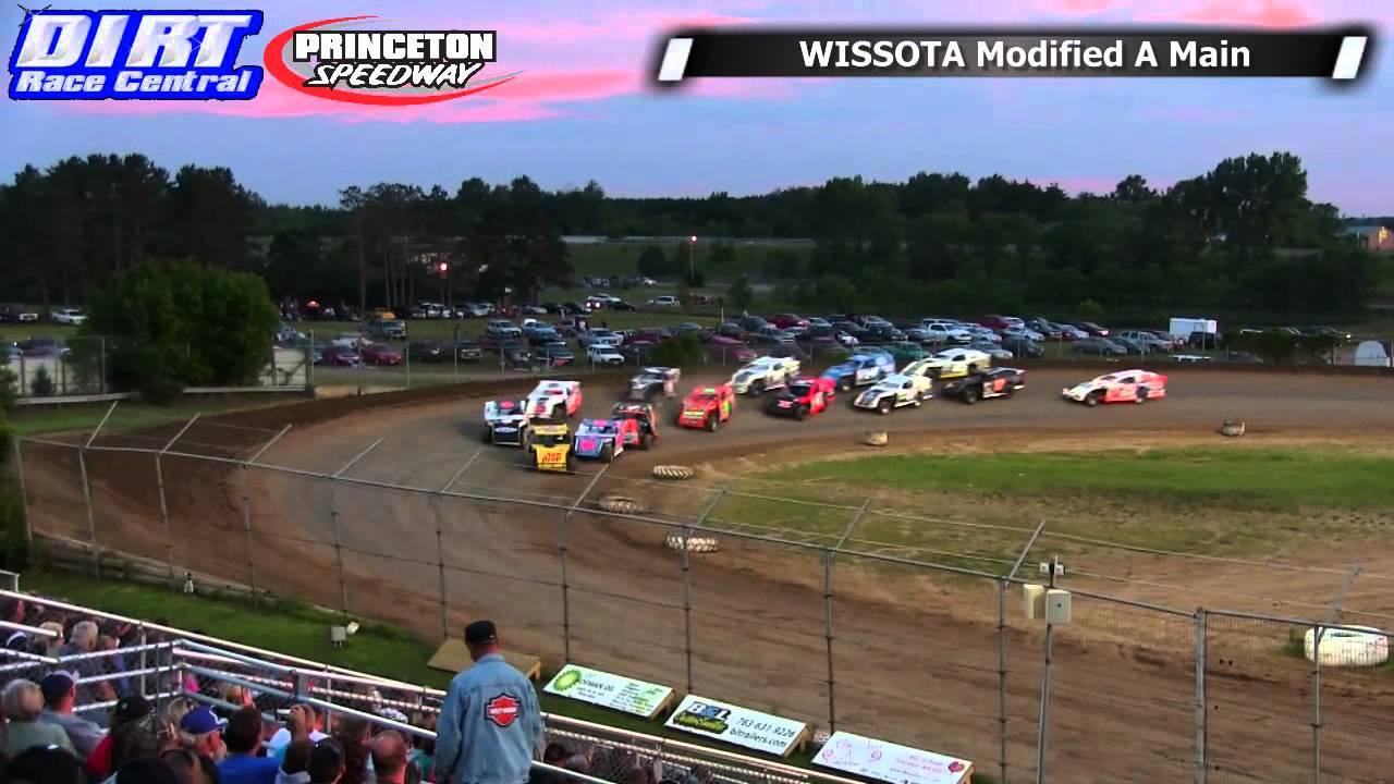 Princeton Speedway 7/4/14 WISSOTA Modified Races - YouTube