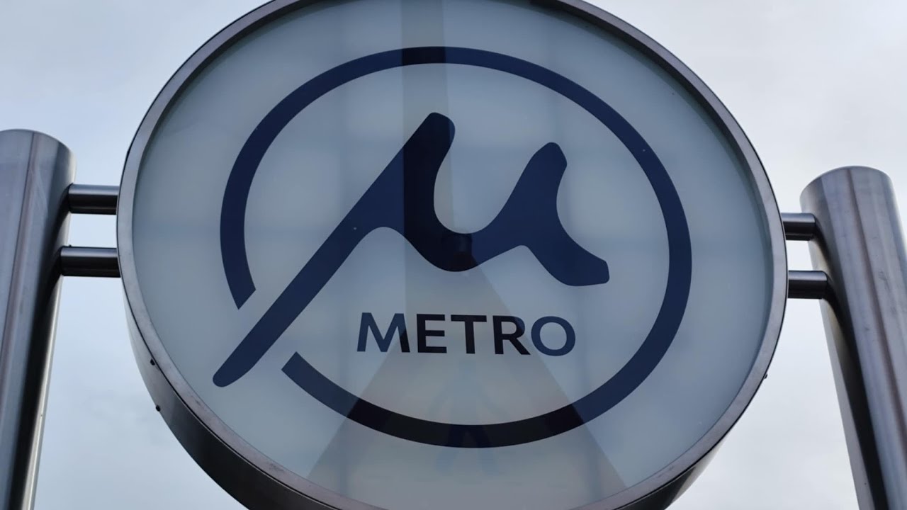 METRO THESSALONIKIS....... - YouTube