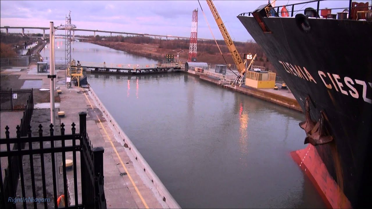Polsteam ship ZIEMIA CIESZYNSKA at Lock 3, Welland Canal, 2014, time ...