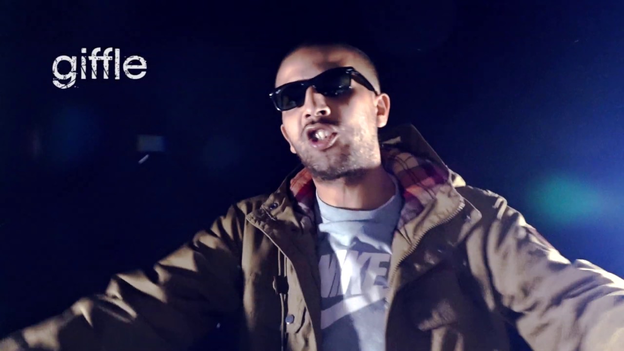 D.i (Barbès Clan) - Poignée de Punchlines pour Give Me 5 Prod. - YouTube