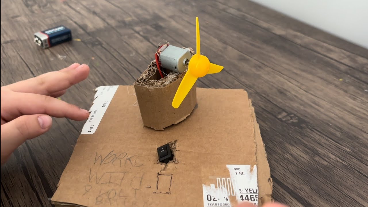 Cardboard fan - YouTube