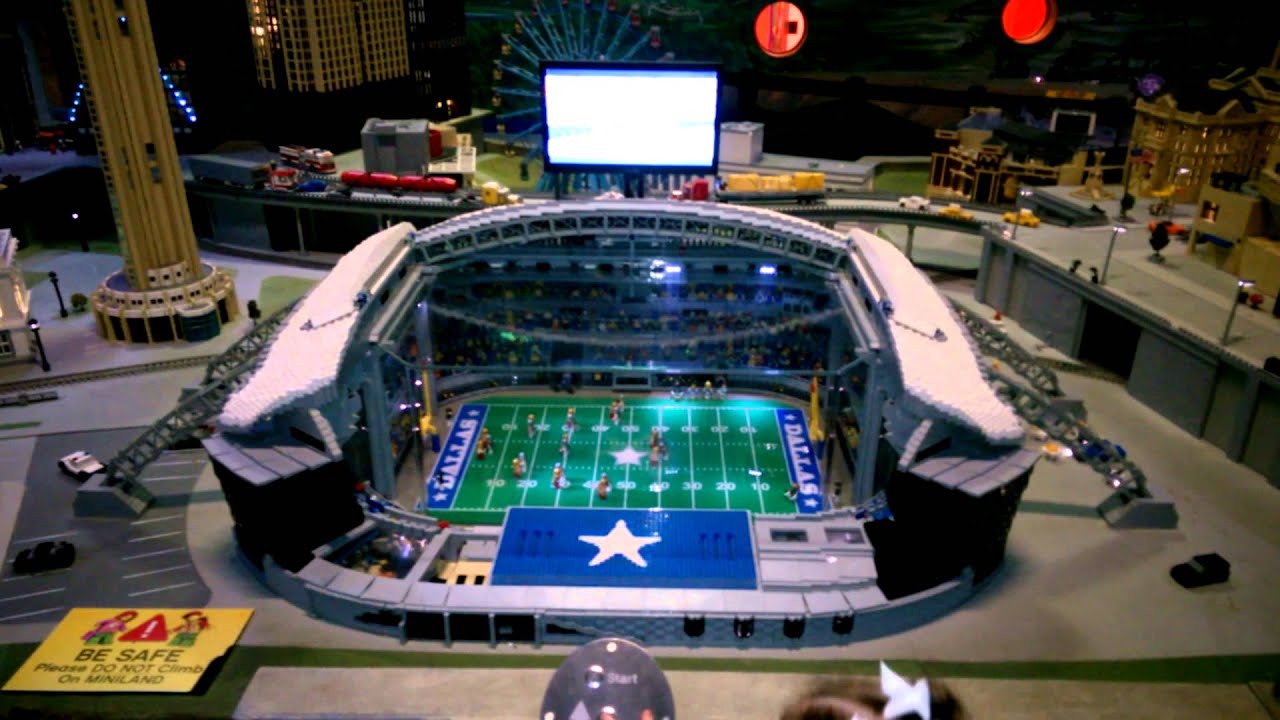 Legoland Discovery Center Mini Stadium - YouTube