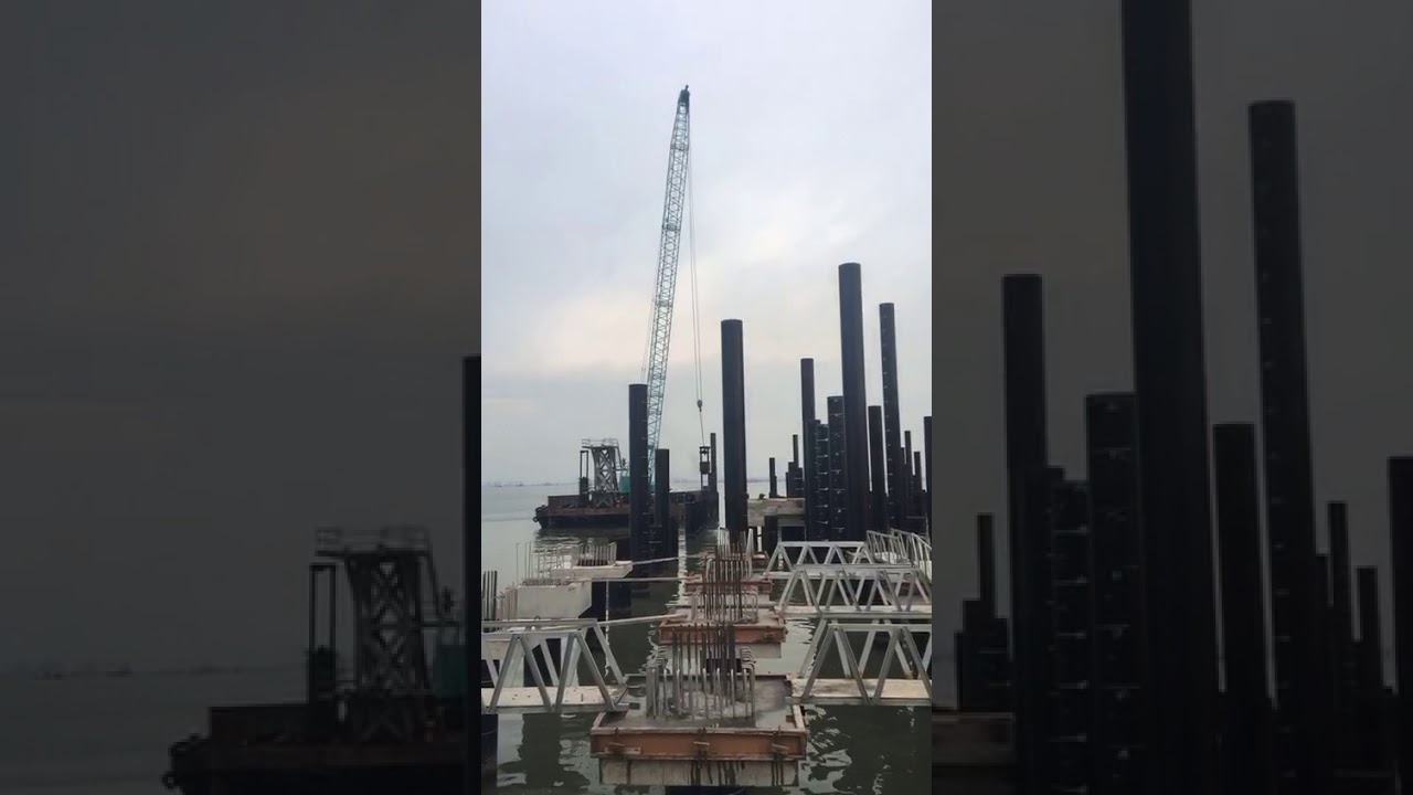 Pemancangan pada proyek Dermaga - YouTube