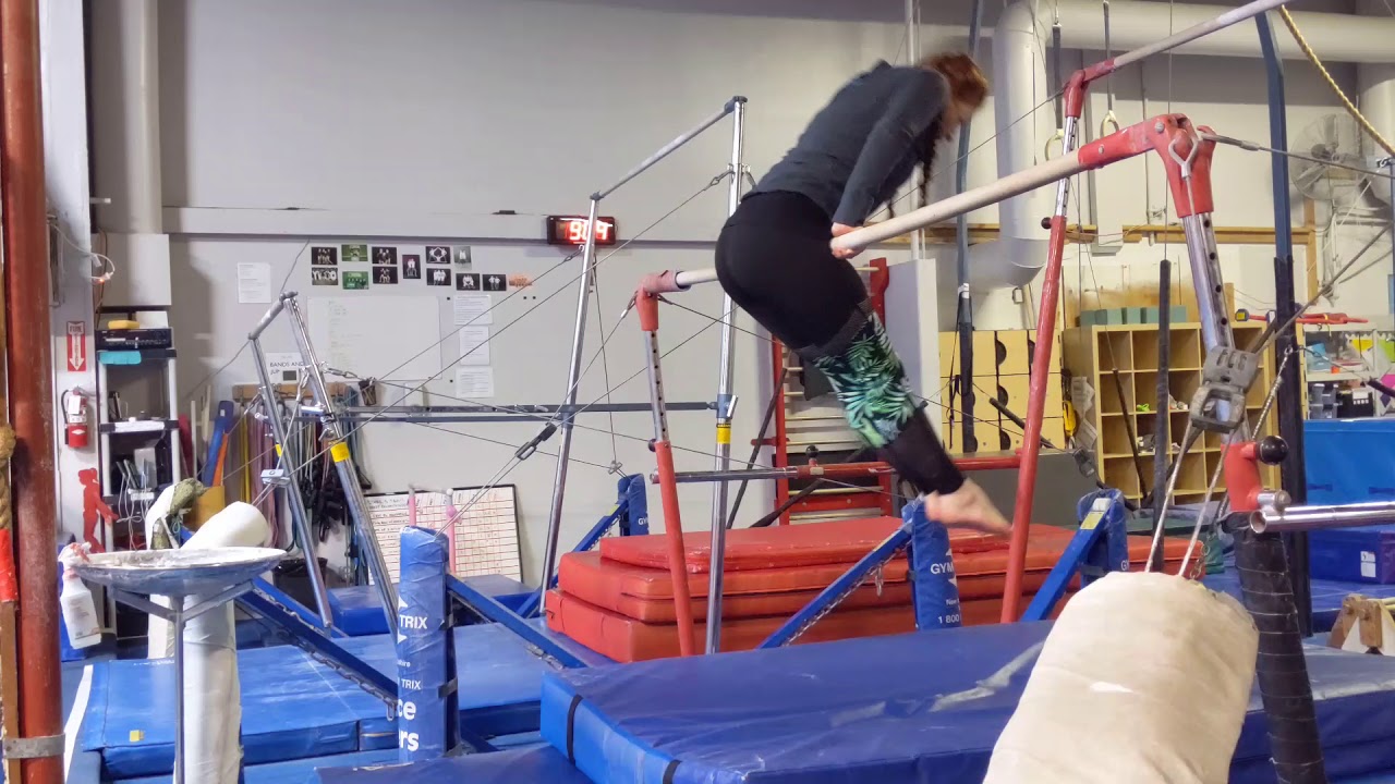 How to do a back hip circle - YouTube