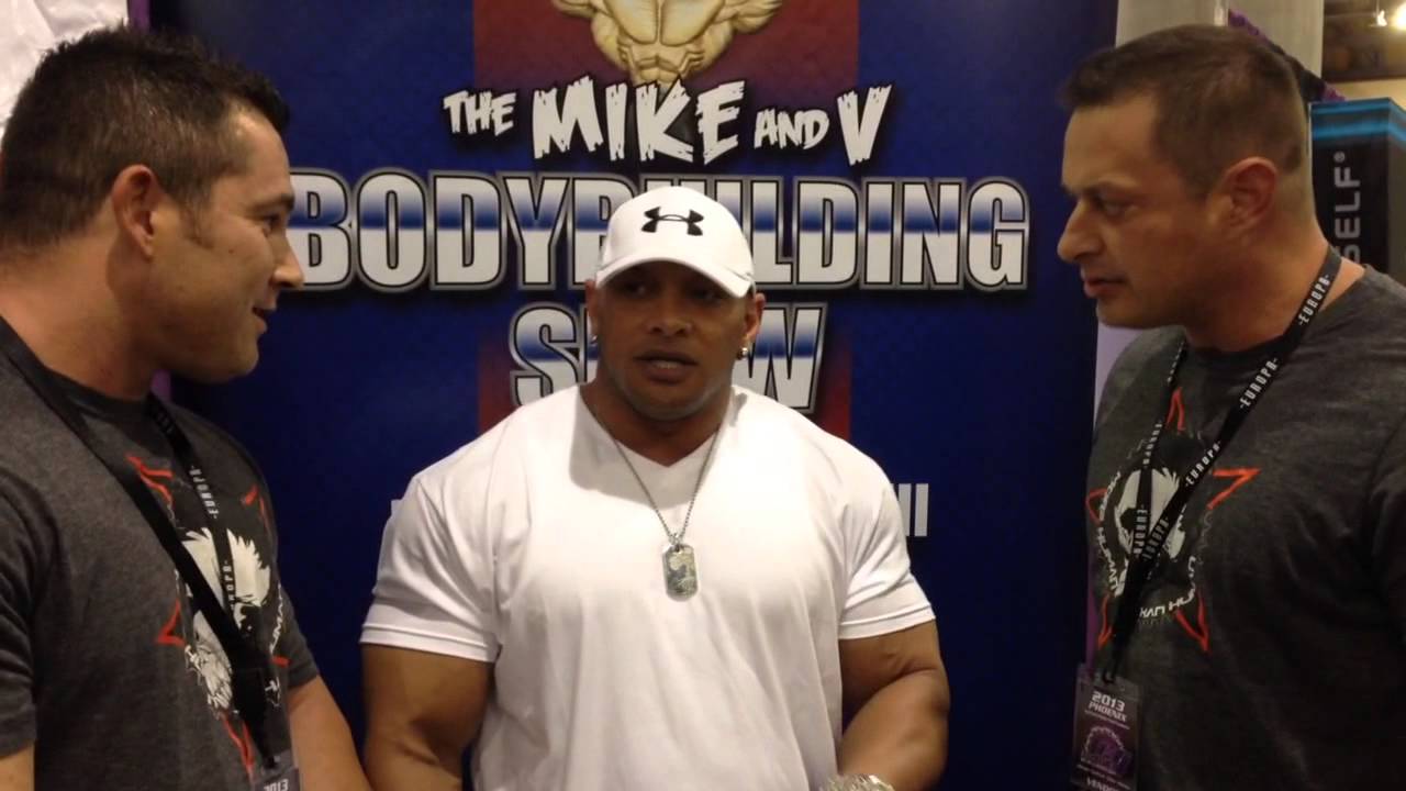 V Bodybuilding Show IFBB Pro Scott Turner in the house at the EUROPA ...
