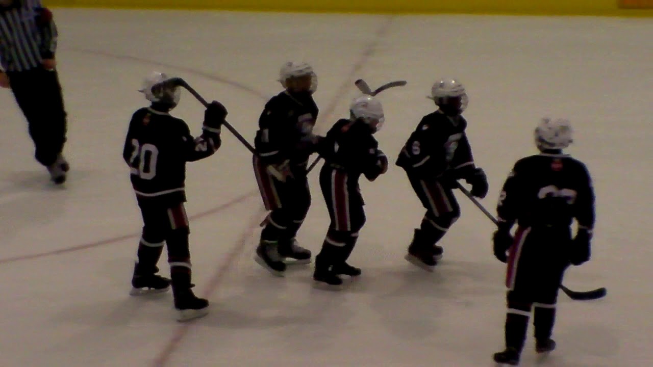 Surrey Thunder PeeweeA2 vs AbbotfordA2 Dec01 2017 T2 2 3Period - YouTube