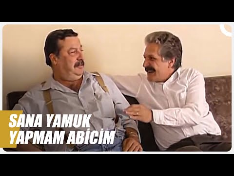 Yalan Ağzına Yuva Yapmış Tak Tak | Bizimkiler Özel Sahneler