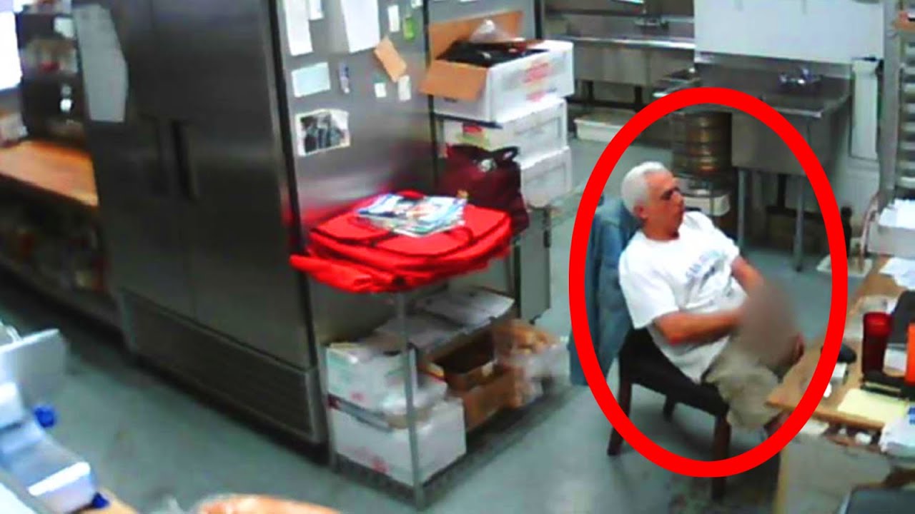 Worst Employees You Won't Believe Actually Exist - YouTube