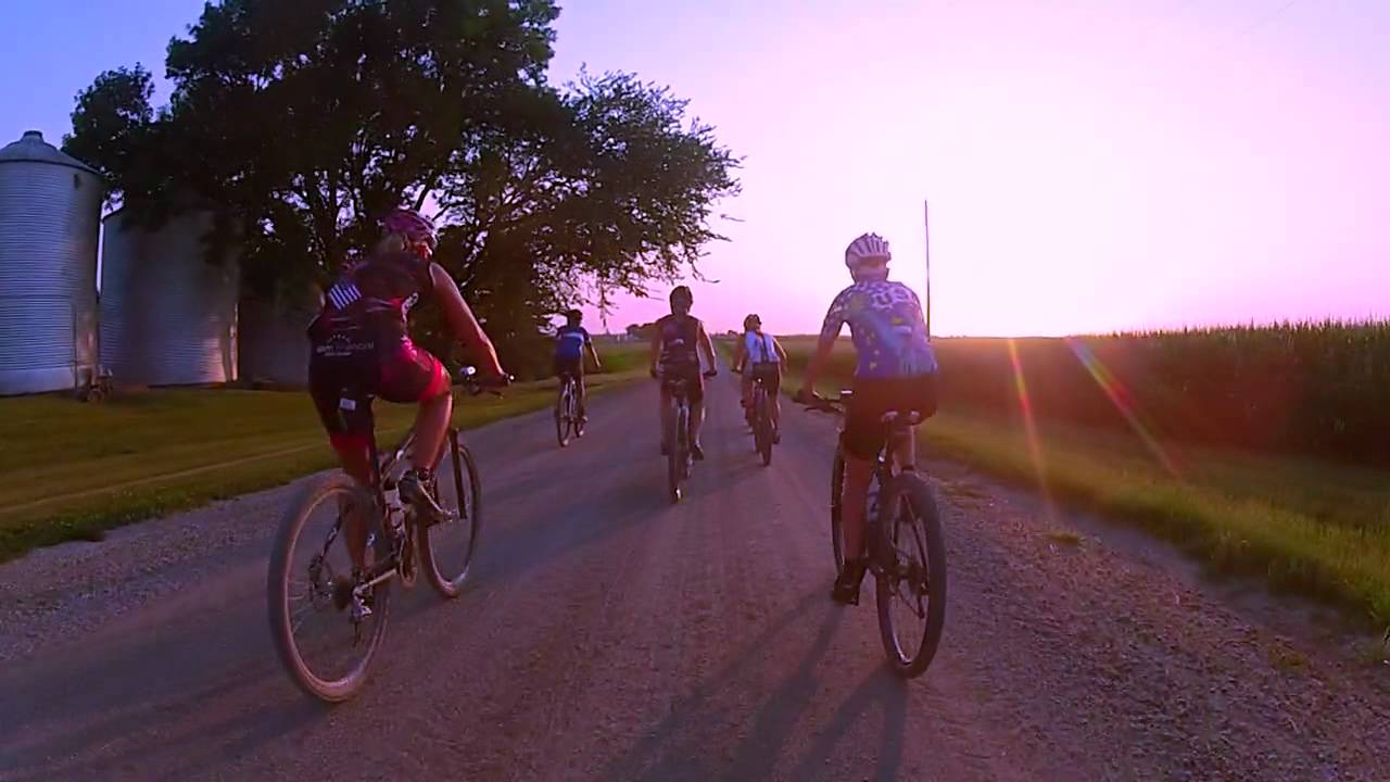 High Trestle Trail Moonlight Ride - YouTube