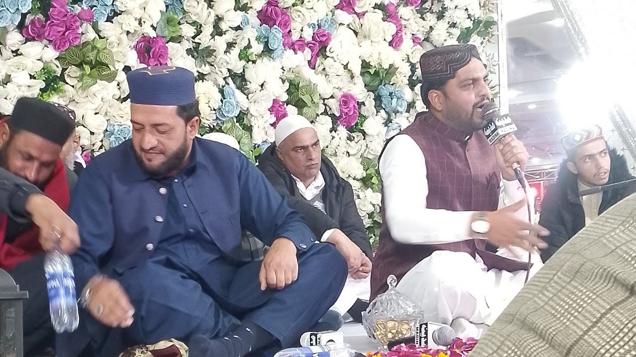 Naatain Sarkar Ki Parta Hon Main AJK Islamic Tv is live 😍 - YouTube