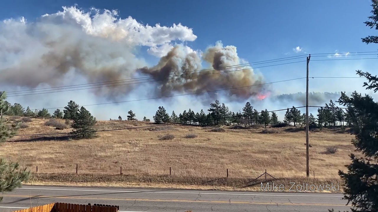 Mike Zoltowski witnesses Marshall Fire, clip 3 - YouTube