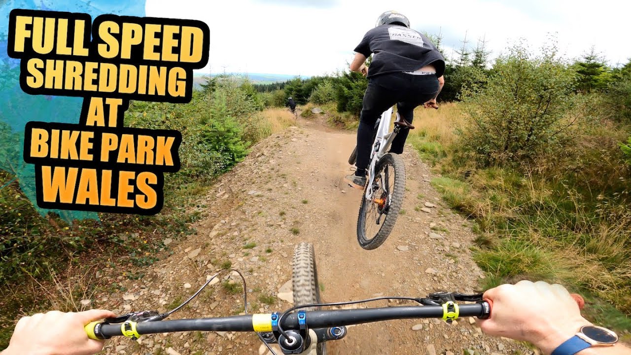 FULL SPEED MTB SHREDDING AT BIKE PARK WALES IS THE BEST! - YouTube