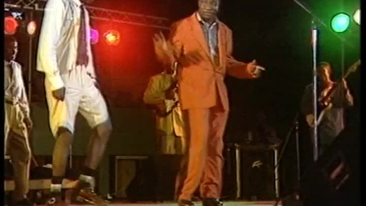 loketo - emeute en afrique - YouTube